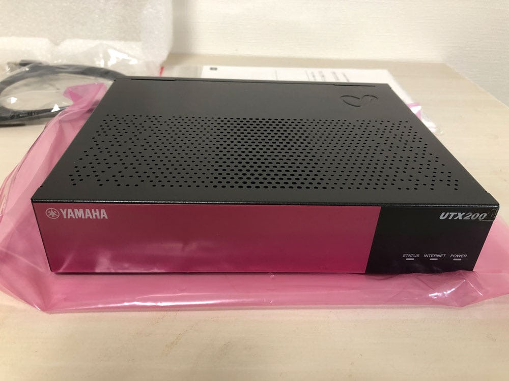 UTX200開封の儀 | ヤマハネットワークエンジニア会